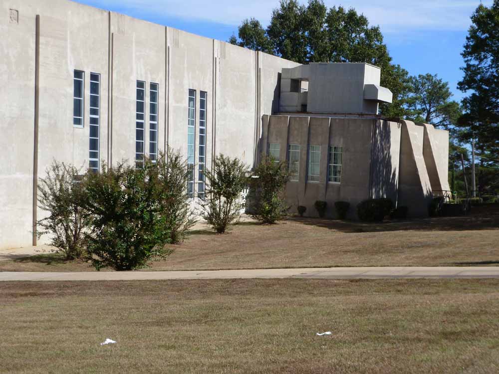Why Bailey Jr. High Needs Fixing – Preservation in Mississippi