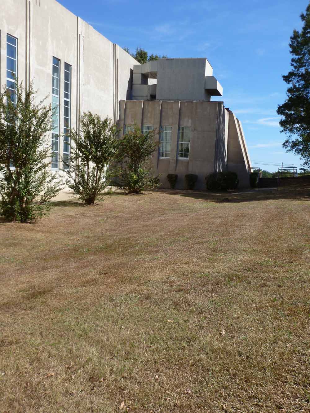 Why Bailey Jr. High Needs Fixing – Preservation in Mississippi