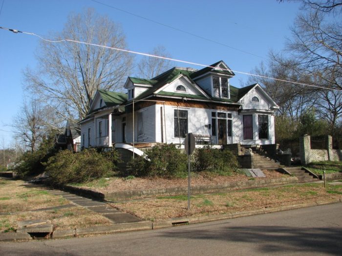 A Look at a Few Historic Buildings in Aberdeen – Preservation in ...