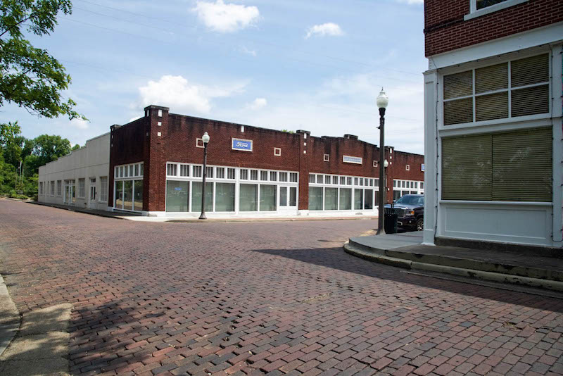 E. K. Myrick, “the popular garage man” in Greenwood: Ford Dealership in ...